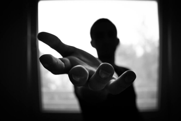 8 Primary Emotions (and How To Identify Them)